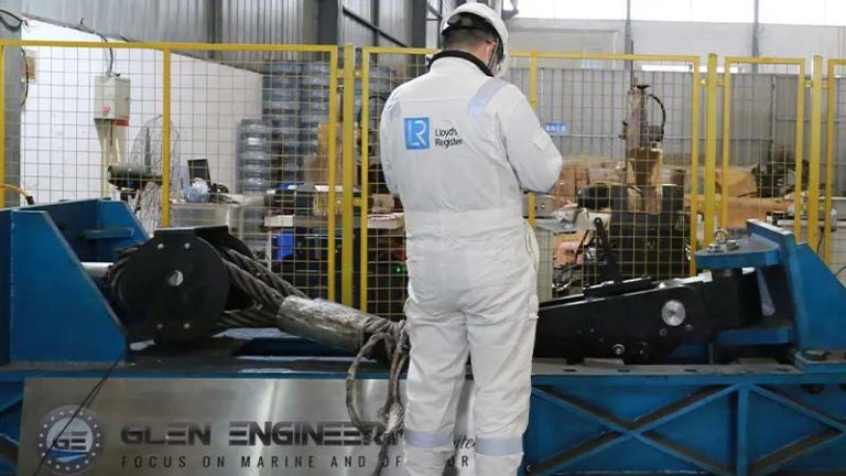 Quick Release Hook & Marine Mooring Hook Solutions | Glen Engineering