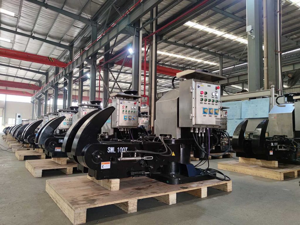 Quick Release Hook & Marine Mooring Hook Solutions | Glen Engineering